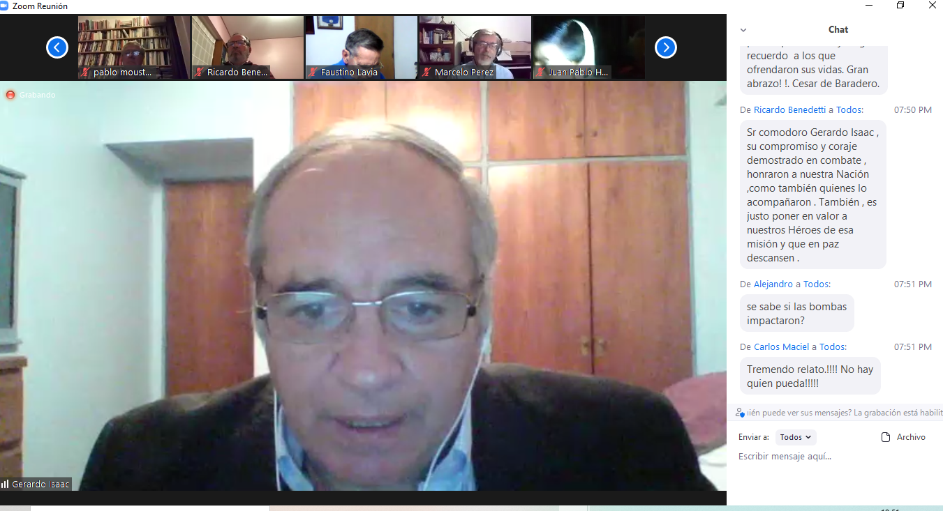 Con 23 años piloteó uno de los 4 aviones que atacaron al portaaviones HMS Invencible: "Yo era ...